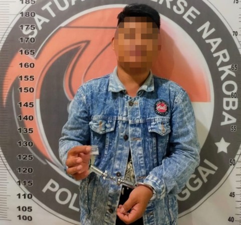 Pesan Sabu 0,42 Gram Melalui MiChat, Pemuda Asal Luwuk Selatan Banggai Dibekuk Polisi
