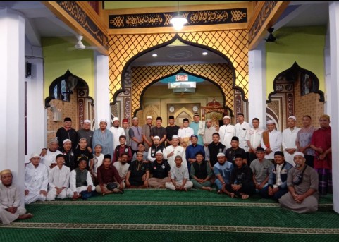 Sekretariat DPRD dan Komunitas BSL Gelar Shalat Subuh Berjamaah di ...