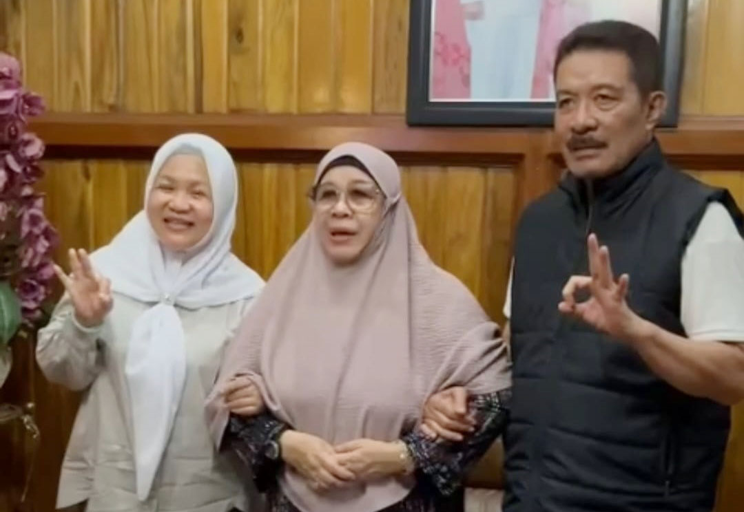 Untuk Banggai Lebih Maju, Istri Mantan Bupati Sudarto Dukung Sulianti ...
